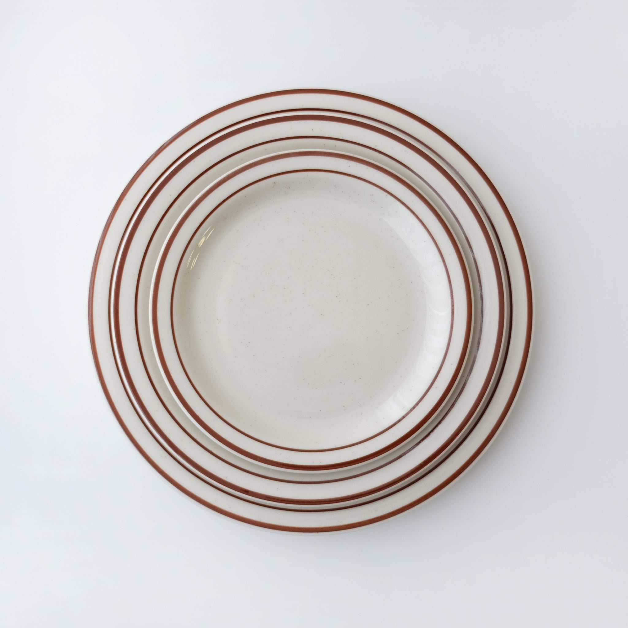 TUXTON Bahama Plate (3 Sizes)